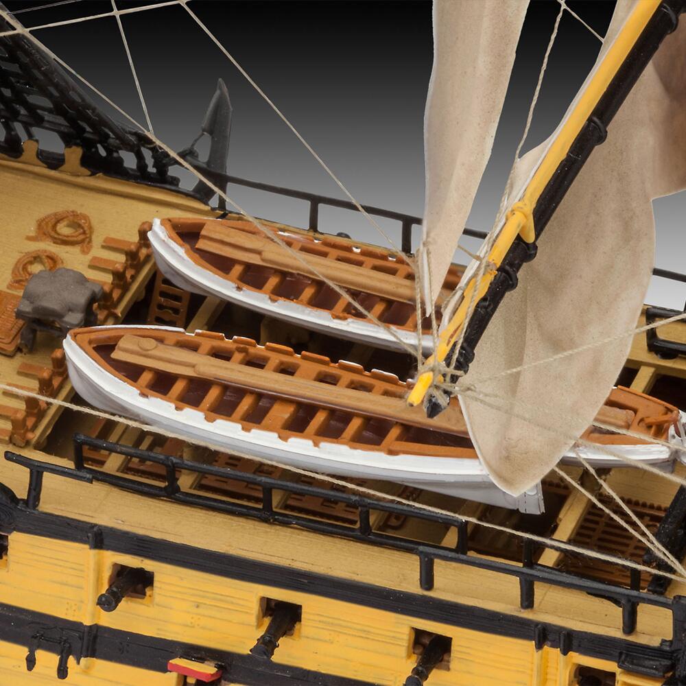 Revell HMS Victory Ship Model Set (Level 4) (Scale 1:225)