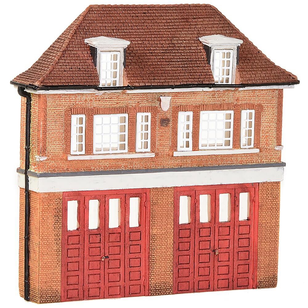 Scenecraft Graham Farish Low Relief Fire Station for Model Railway N ...