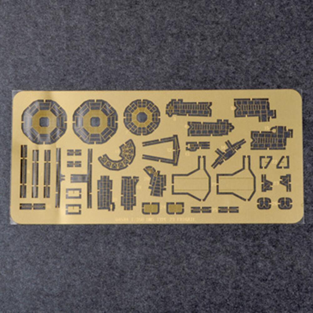 Trumpeter HMS Monmouth F235 Type 23 Frigate Model Kit Scale 1:350