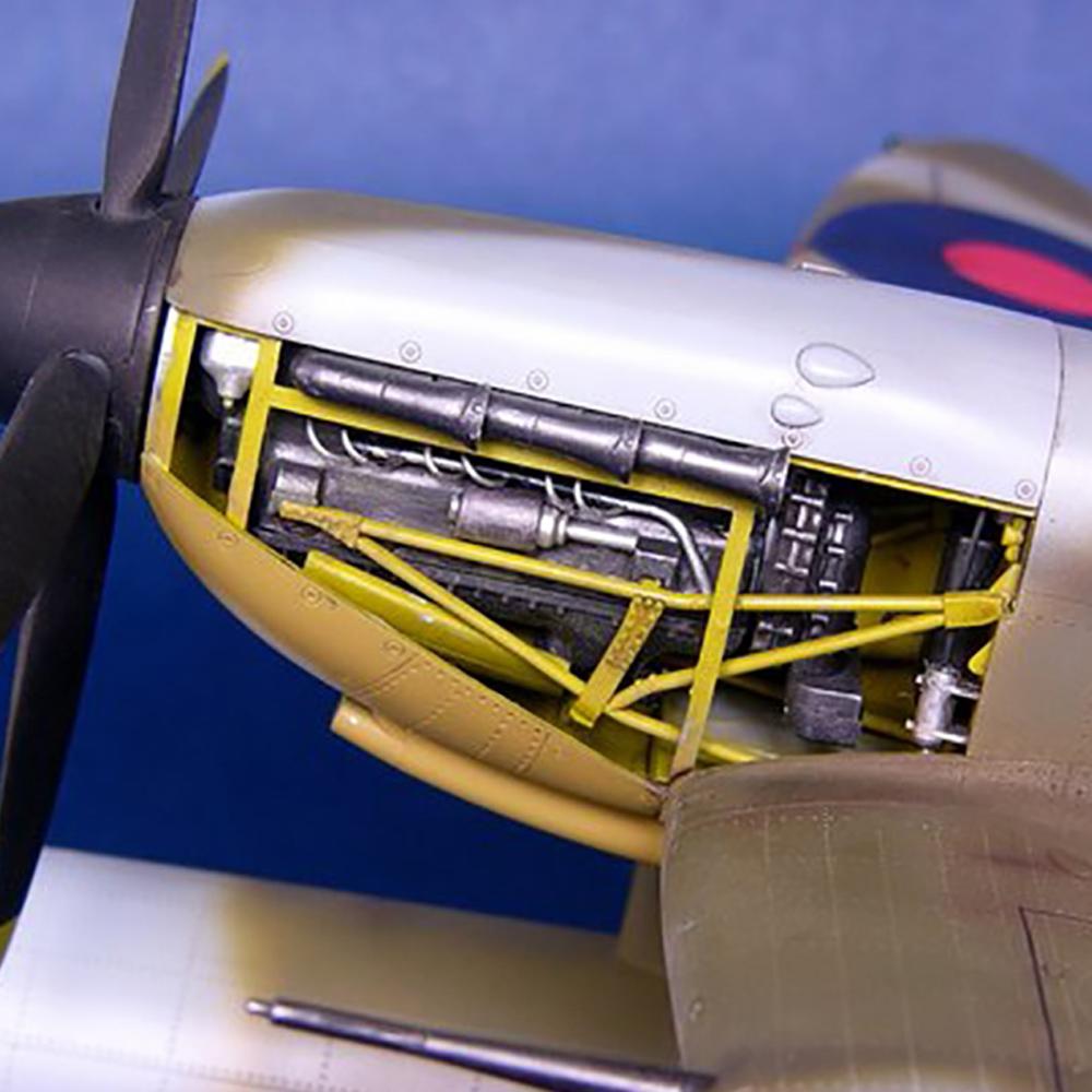 Trumpeter Supermarine Spitfire Mk.Vb Float Plane Model Kit Scale 1/24