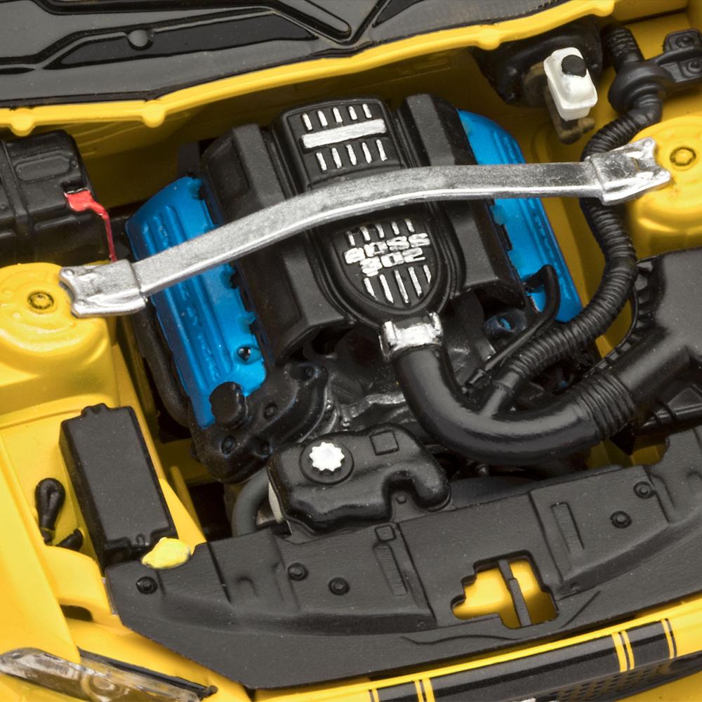 Revell Ford Mustang Boss 302 2013 Plastic Model Set 67652 Scale 1:25