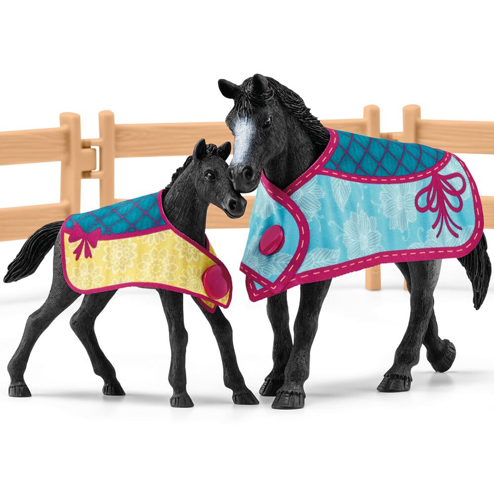 Schleich Horse Club Horse Box with Mare and Foal Figure Playset