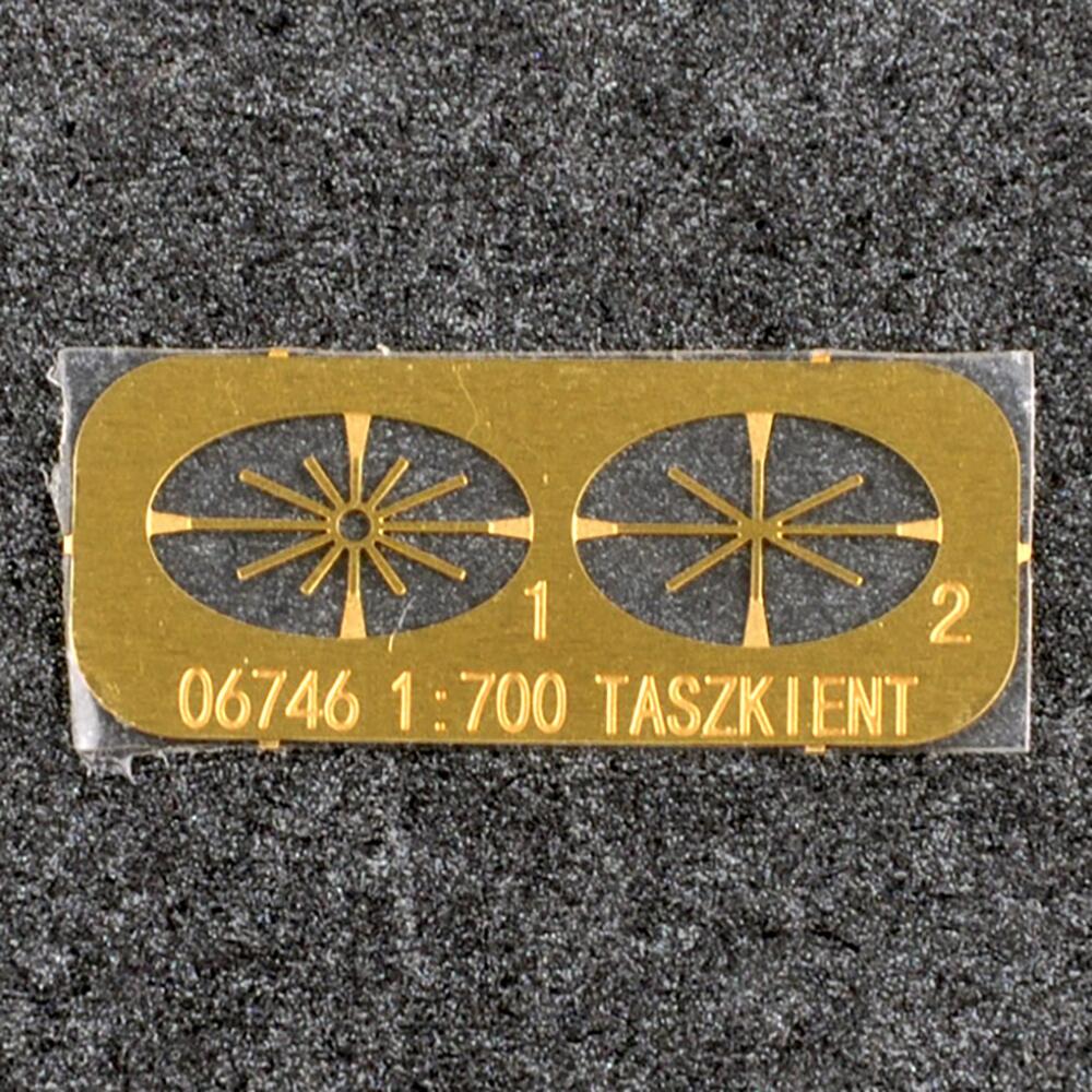 Trumpeter Taszkient 1940 Russian Destroyer Ship Model Kit Scale 1:700