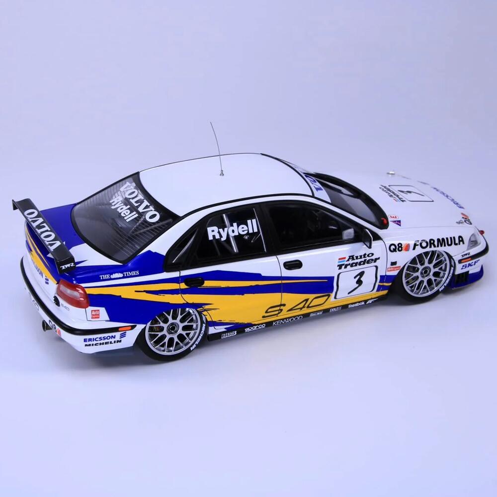 Nunu Volvo S40 BTCC 1997 Brands Hatch Winner Model Kit Scale 1:24