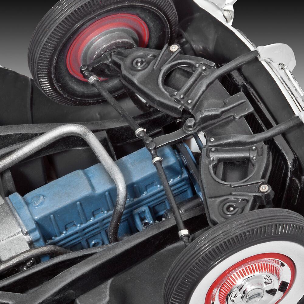 Revell Chevrolet Corvette Roadster 1953 Sports Car Model Kit Scale 1:24