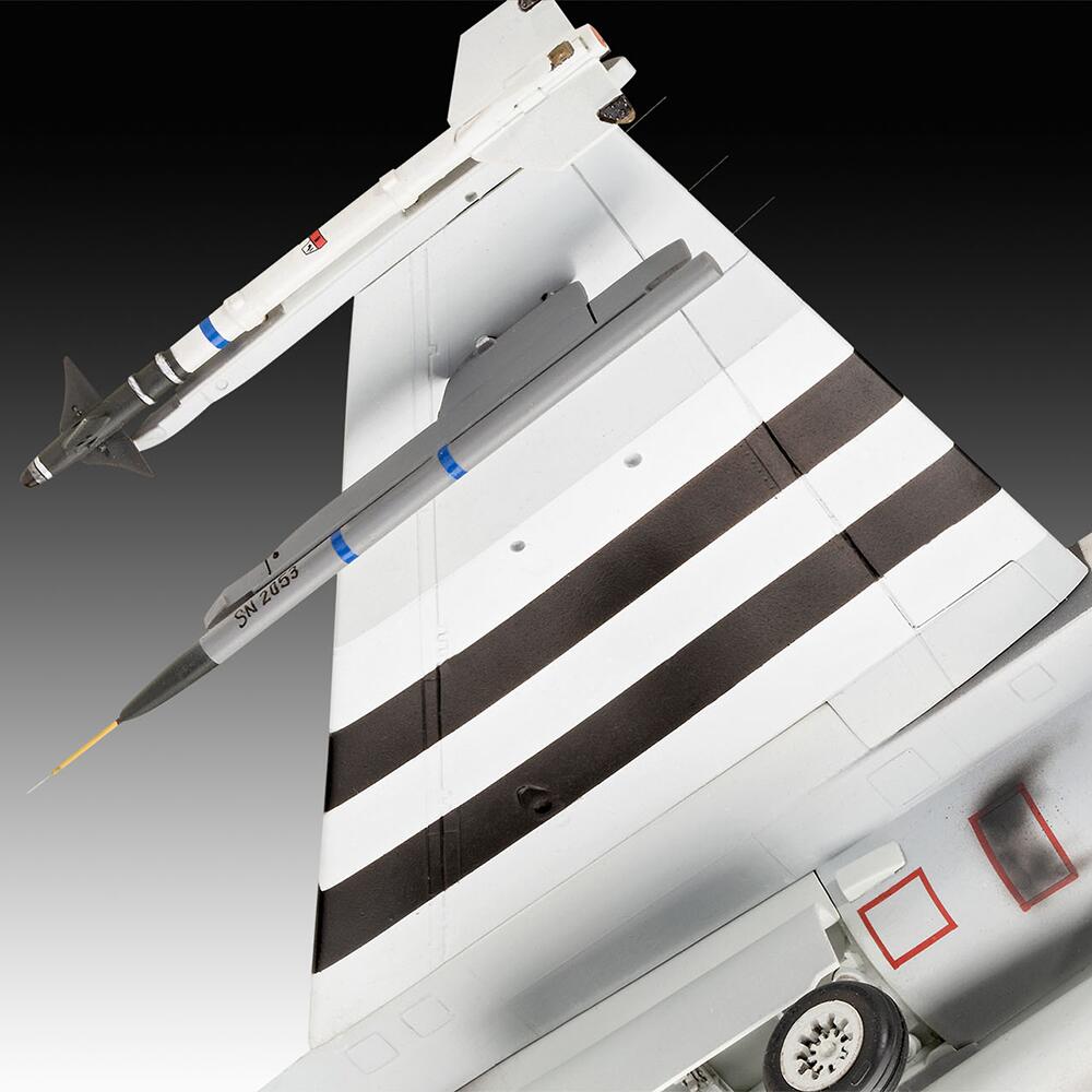 Revell F-16 Falcon 50th Anniversary Aircraft Model Kit Scale 1:32
