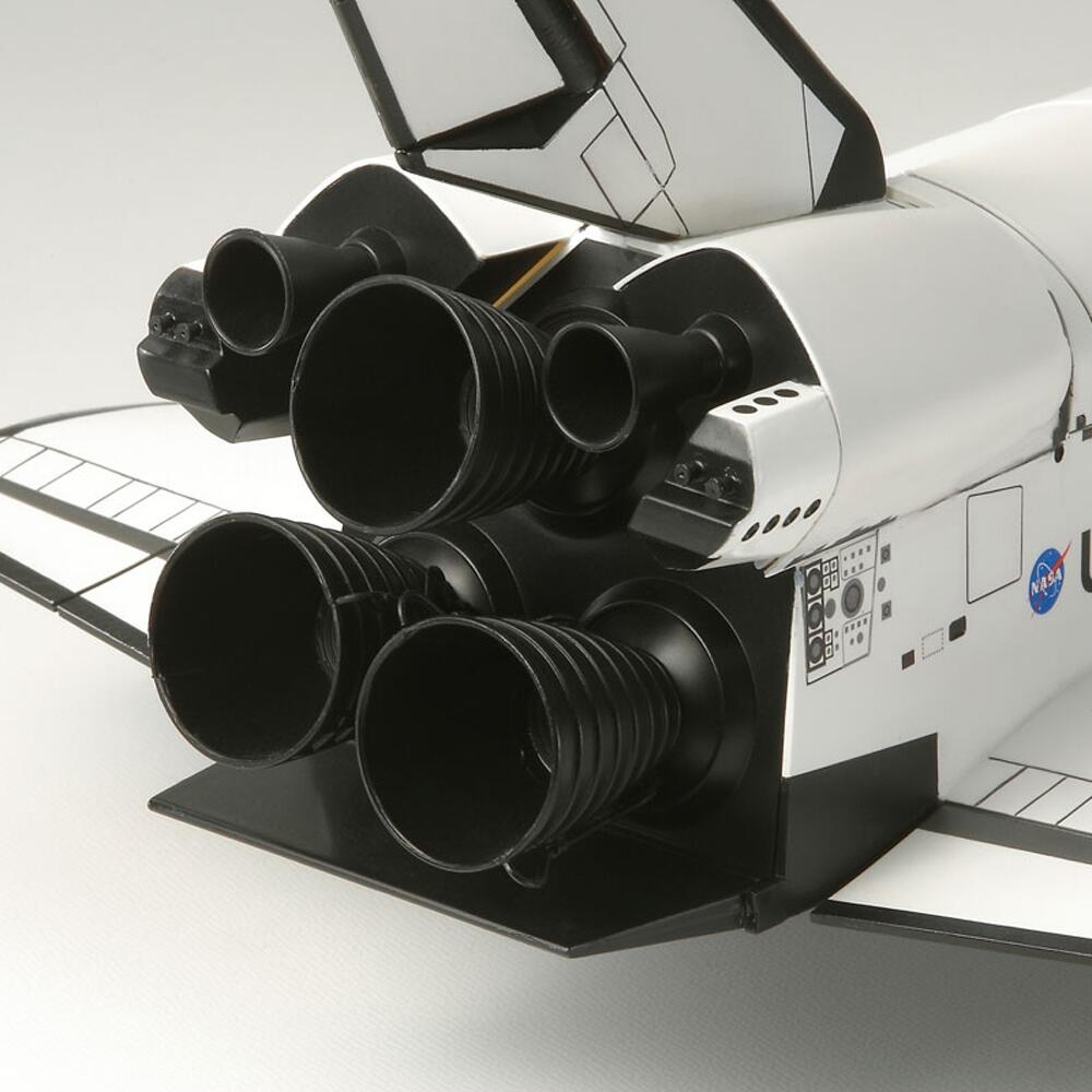 Tamiya NASA Space Shuttle Atlantis Plastic Model Kit 60402 Scale 1/100