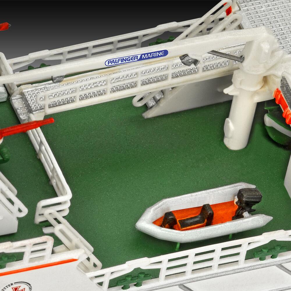 Revell Hermann Marwede Search and Rescue Vessel Model SET Scale 1:200