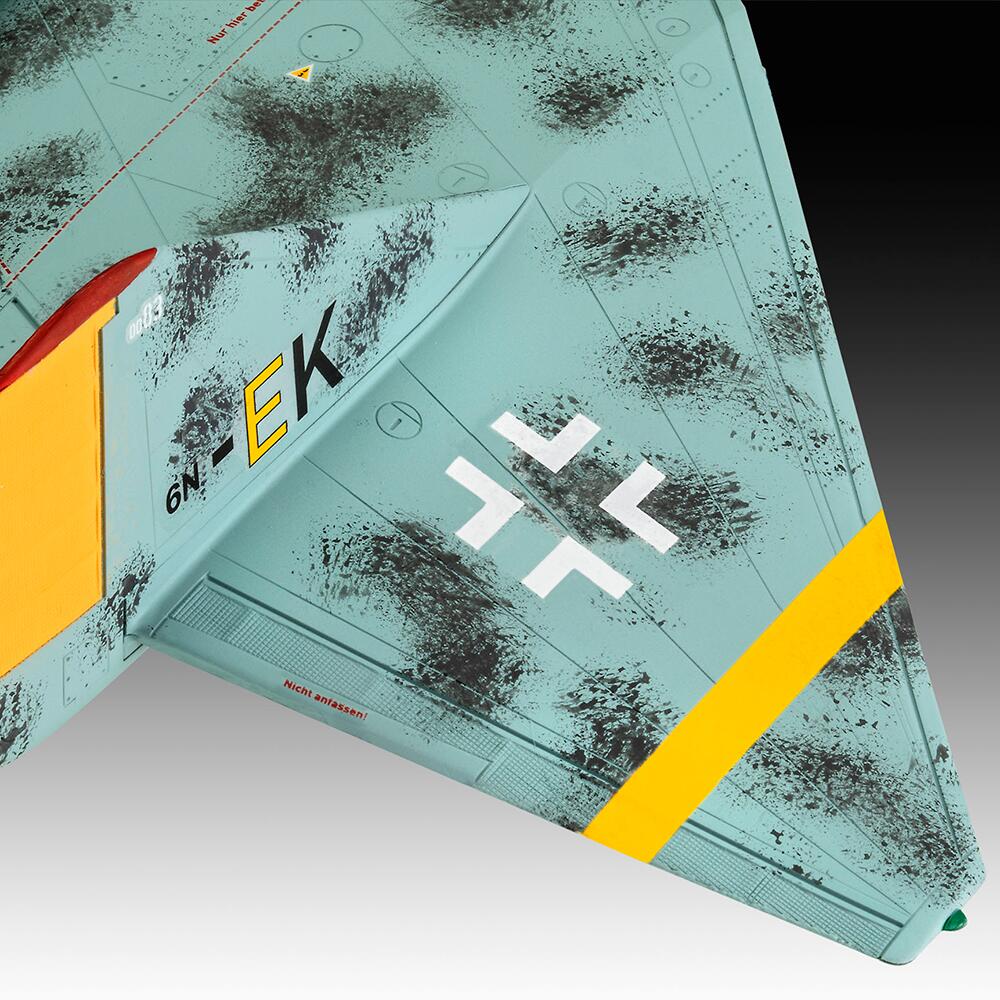 Revell P-Series Arado Ar E.555 Concept Aircraft Model SET Scale 1:72