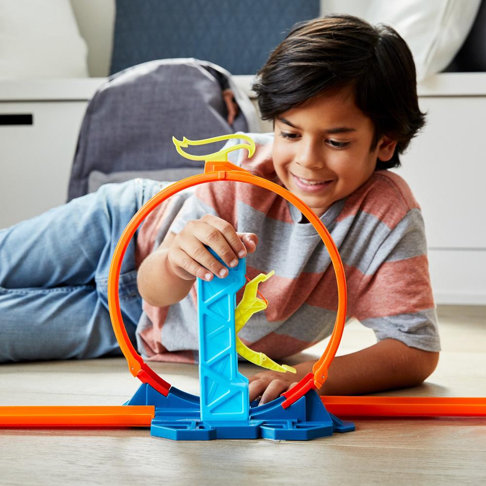 Hot Wheels Track Builder Unlimited Loop Kicker Pack