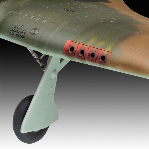 Revell Hawker Hurricane Mk IIb Aircraft Model Kit 04968 Scale 1/32