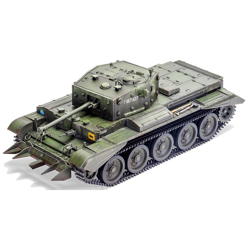 Airfix Cromwell Mk.IV Tank Model Kit A1373 Scale 1/35