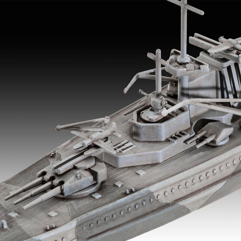 Revell Gneisenau German Battleship WWII Model Kit Scale 1:1200