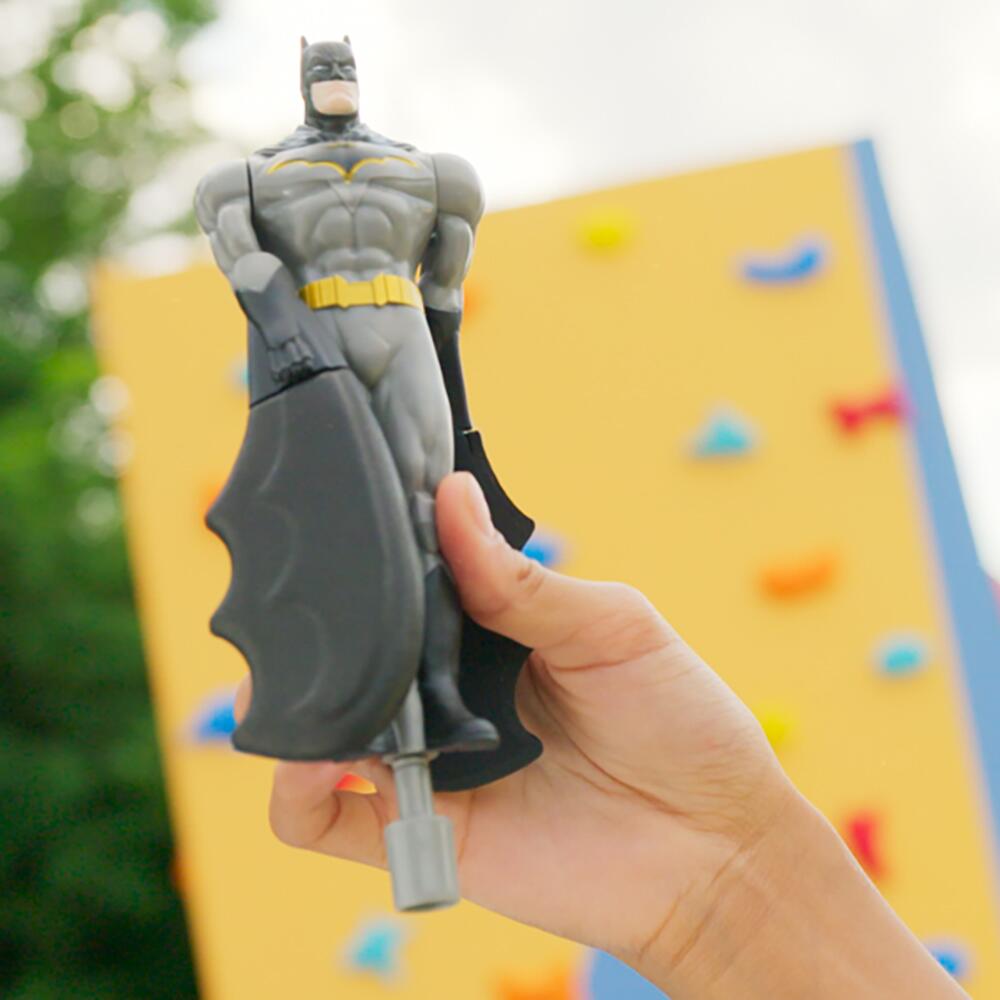 Flying Heroes BATMAN Flying Toy