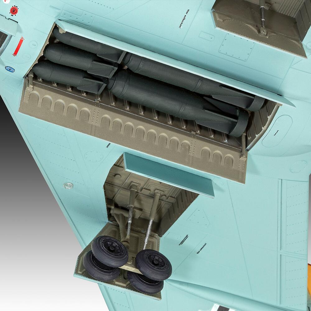 Revell P-Series Arado Ar E.555 Concept Aircraft Model SET Scale 1:72