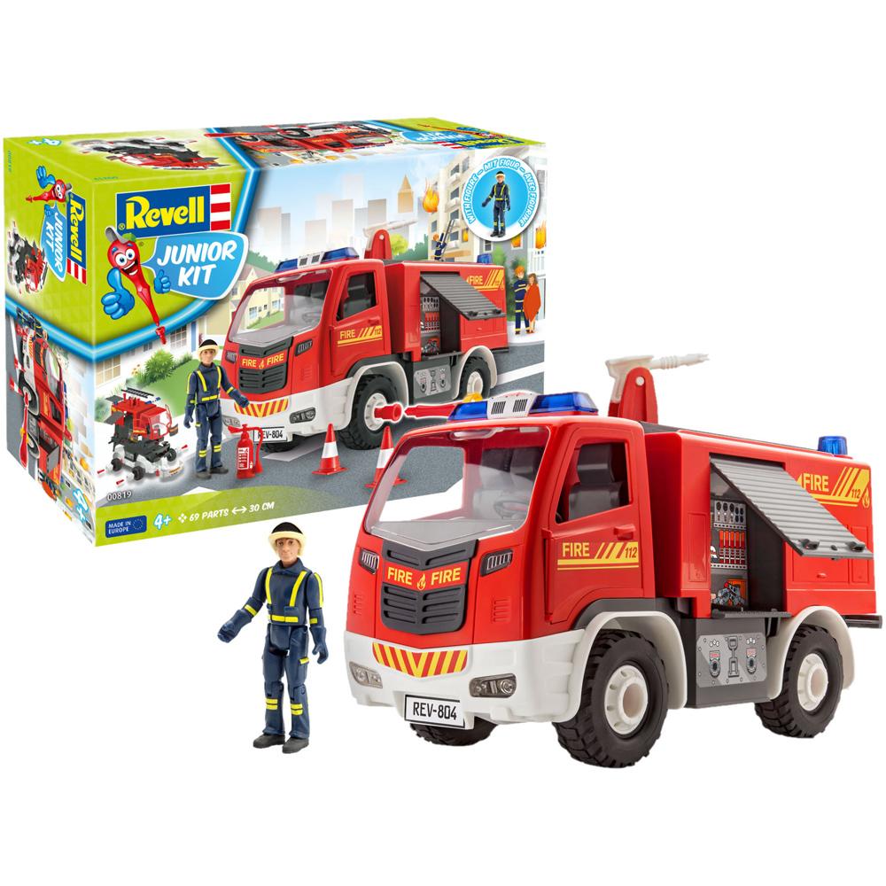 Revell Junior Kit Fire Truck with Fireman Figure Scale 120