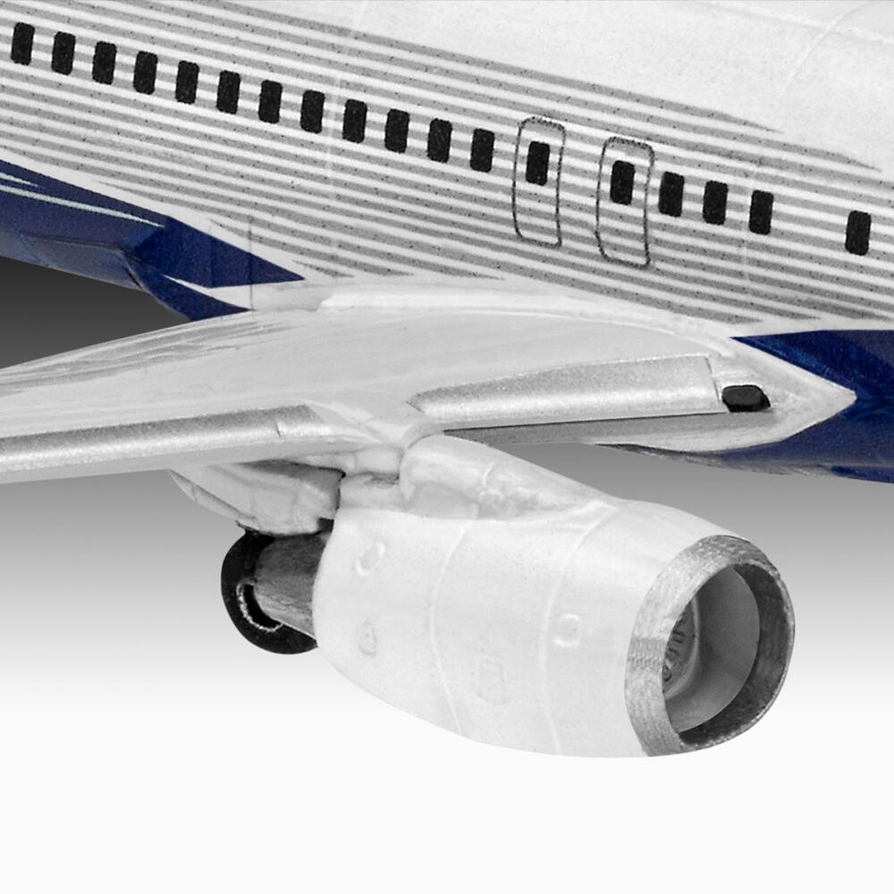 Revell Boeing 737-800 Aircraft Model Kit Scale 1/288