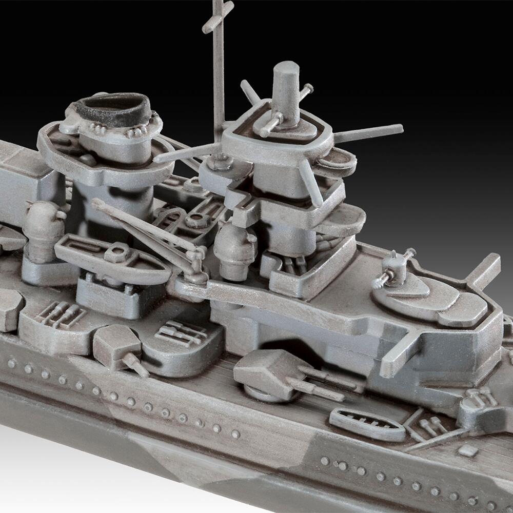 Revell Gneisenau German Battleship WWII Model Kit Scale 1:1200