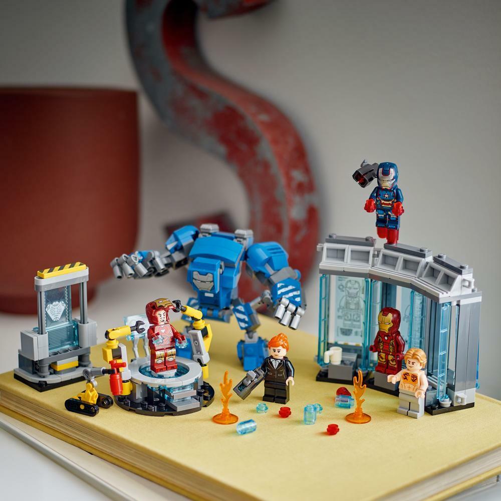 LEGO Marvel Iron Man’s Laboratory: Hall of Armour