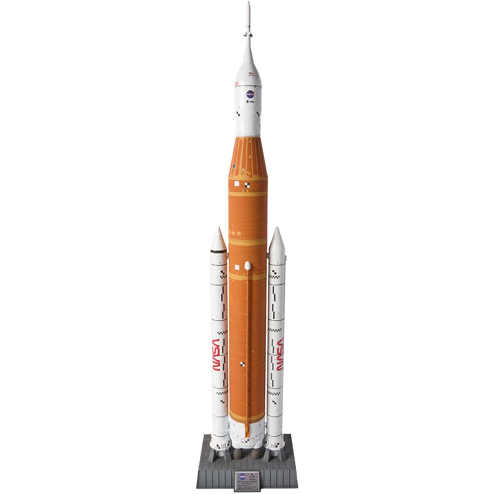Revell NASA Artemis Space Launch System Model Kit Scale 1:144