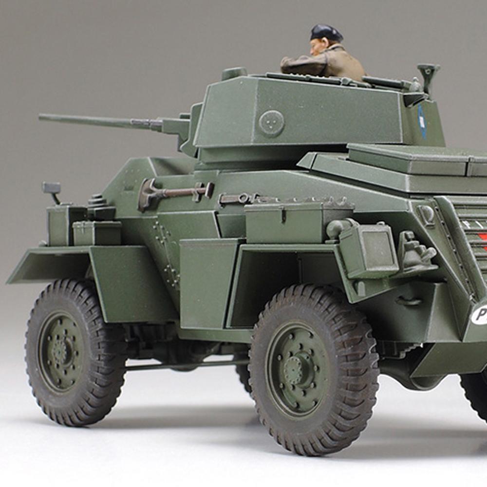 Tamiya British 7 Ton Armoured Car Mk.IV WWII Model Kit (Scale 1:48)