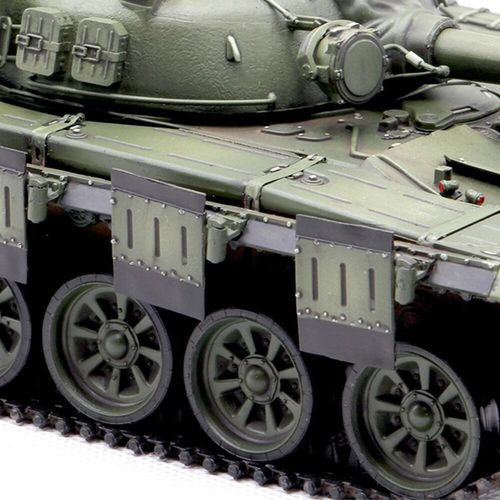 Trumpeter Soviet Main Battle Tank T-72 Ural Model Kit Scale 1:35