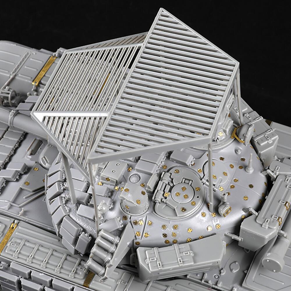 Trumpeter Soviet Main Battle Tank T-72B1 Military Model Kit Scale 1/35