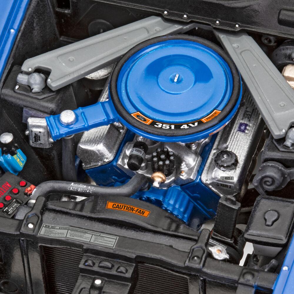 Revell Ford Mustang Boss 351 Road Car Model Kit SET 67699 Scale 1/25