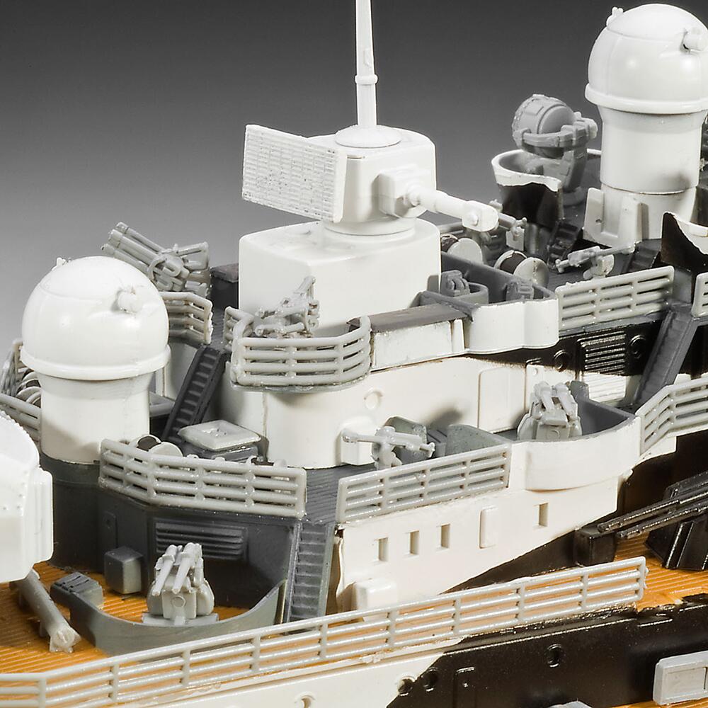 Revell German Battleship Tirpitz Limited Edition Model Kit Scale 1/350