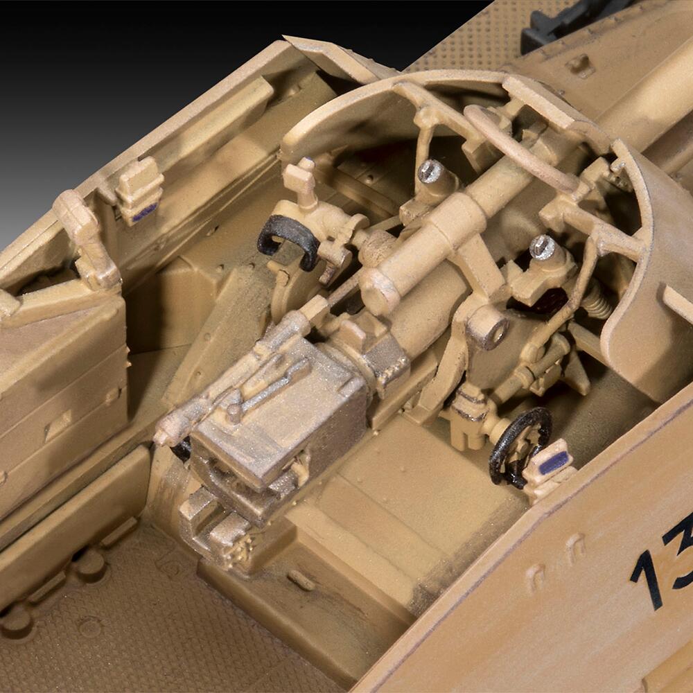 Revell Sd.Kfz 164 Nashorn Tank Destroyer Model Kit Scale 1:72