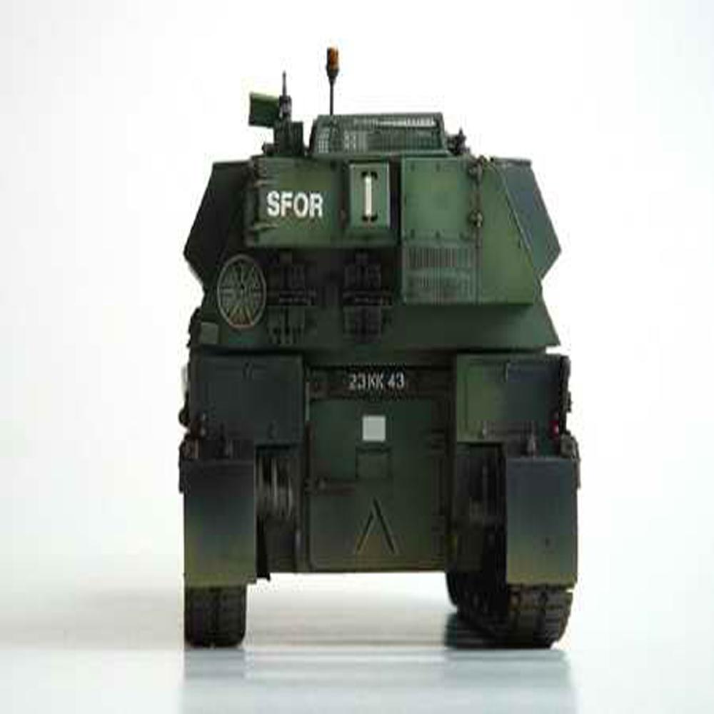 Trumpeter British 155mm AS-90 Self-Propelled Howitzer Model Kit Scale: 1:35