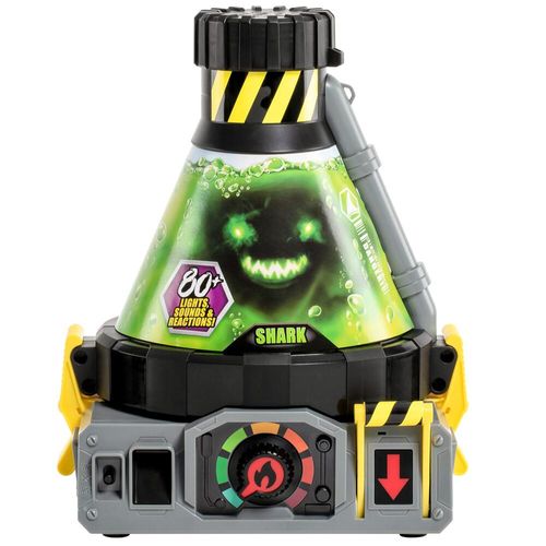 Beast Lab Shark Beast Creator Playset with Electronic Figure