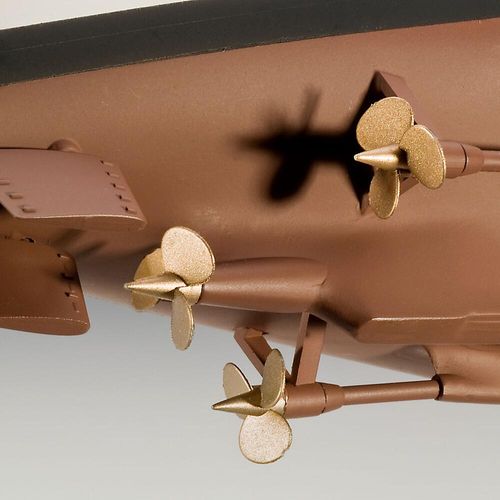 Revell German Battleship Tirpitz Limited Edition Model Kit Scale 1/350