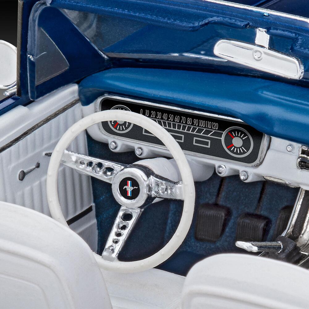 Revell Ford Mustang 60 Years Classic Road Car Model Kit Scale 1:24