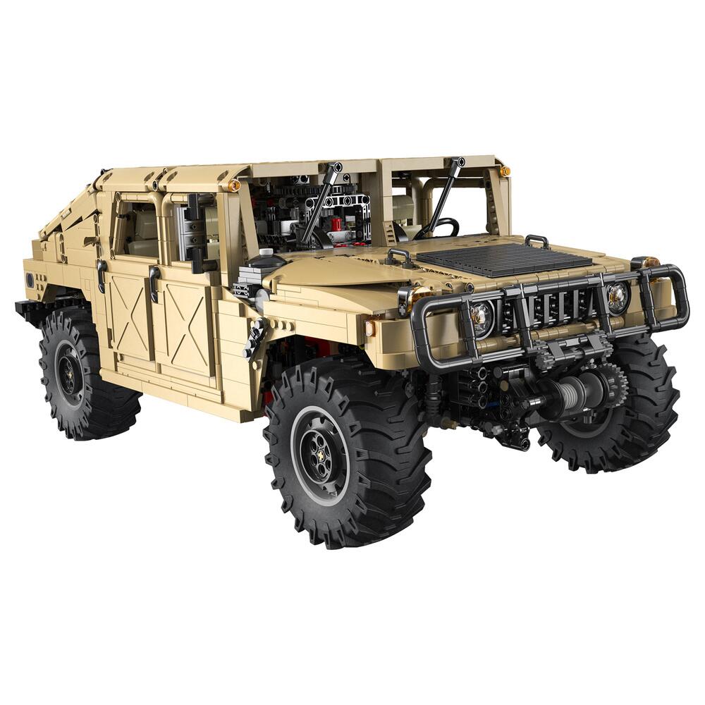 CaDA HUMVEE Military Vehicle Construction Toy Scale 1:8