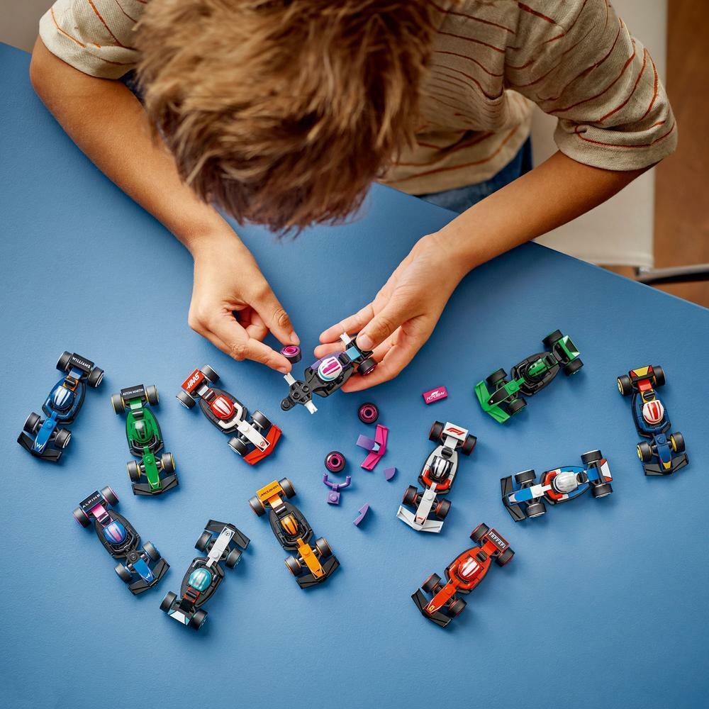 LEGO F1 Collectible Race Cars Blind Box