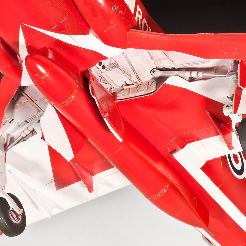 Revell BAe Systems Hawk T.1A RAF Red Arrows Model Kit Scale 1:32