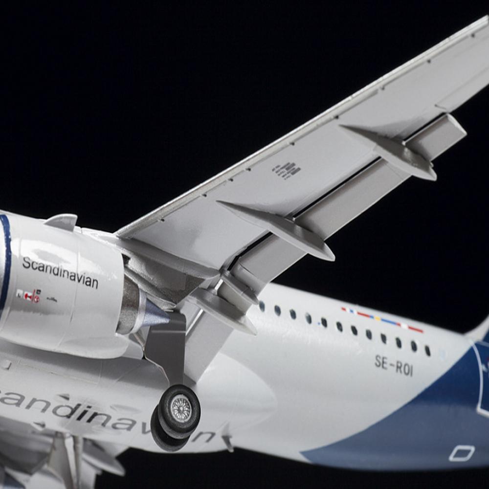 Zvezda Airbus A320neo Civil Airliner Model Kit (Scale 1:144)