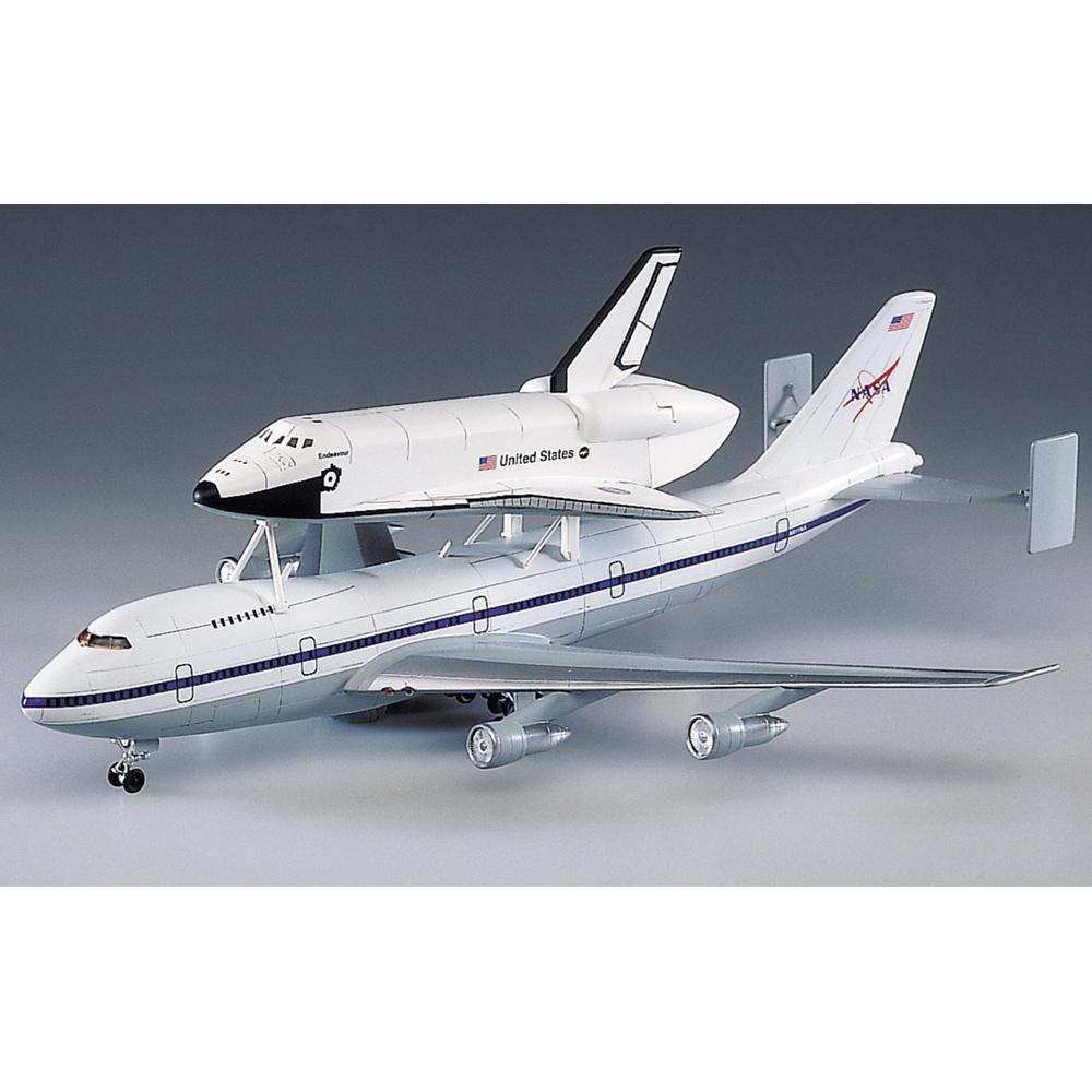 Academy Space Shuttle & Transport Model Kit (Scale 1:288)