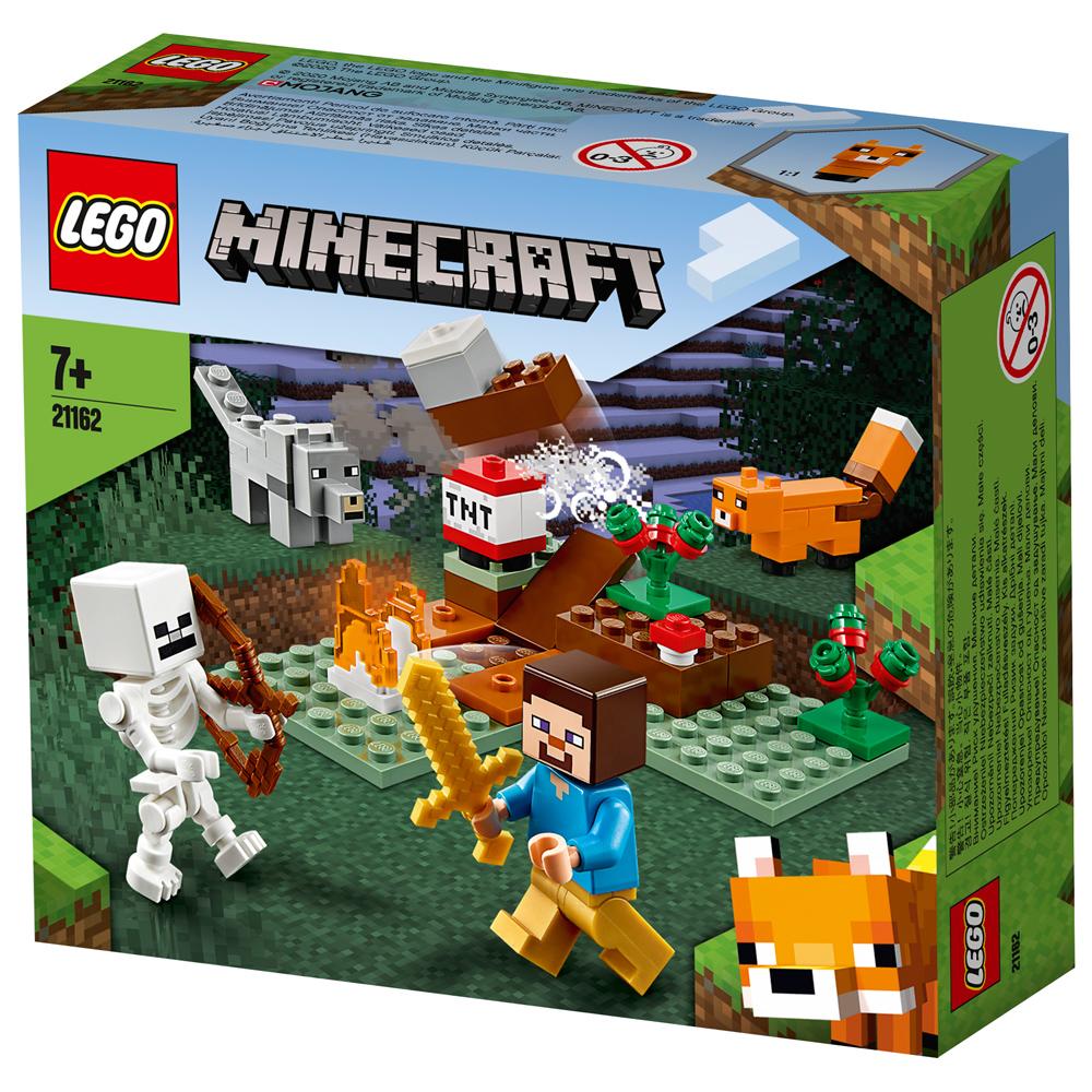 LEGO Minecraft The Taiga Adventure Building Set