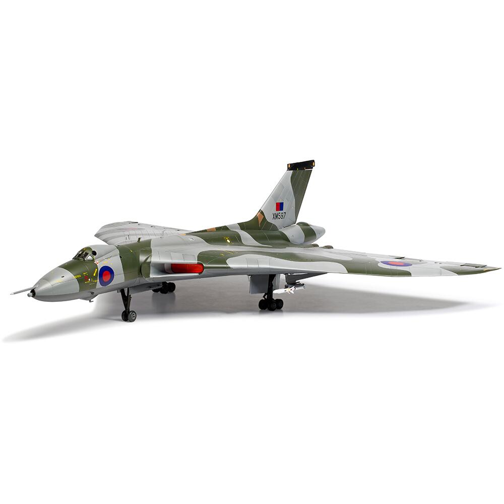 Airfix Avro Vulcan B2 Black Buck Military Aircraft Model Kit Scale 1/72
