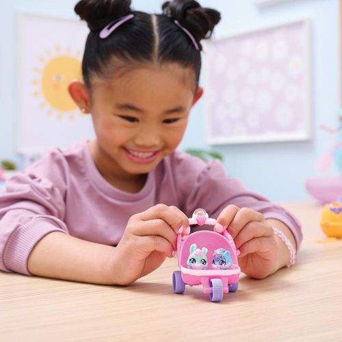 Hatchimals Alive! Hatch 'n' Stroll Playset