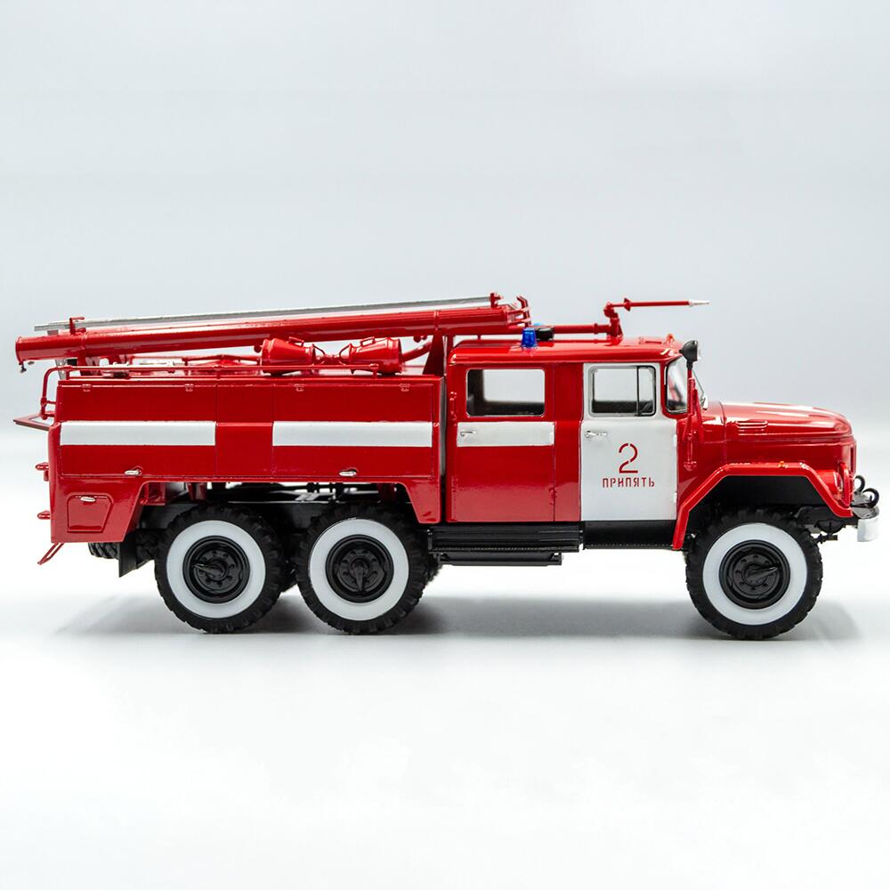 ICM Chernobyl Fire Fighters Diorama with AC-40-137A Fire Truck No2 ...
