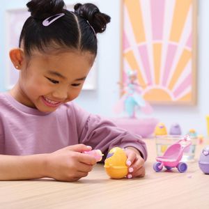 Hatchimals Alive! Hatch 'n' Stroll Playset