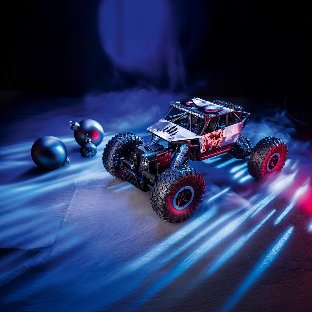 Revell Control Technik RC Crawler Advent Calendar Assembly Kit Scale 1:18