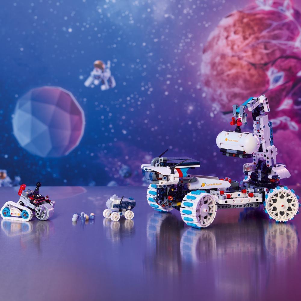 LEGO Technic Lunar Outpost Moon Rover Space Vehicle