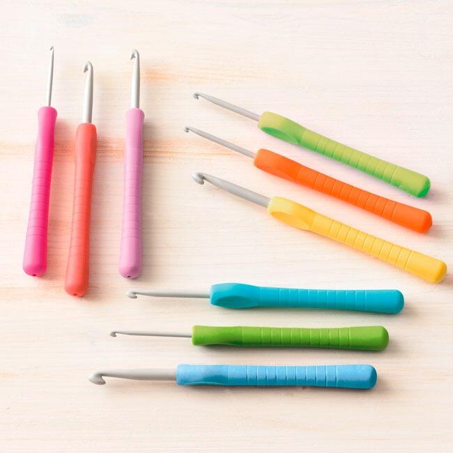 Pony Easy Grip Crochet Hook Size 2.5mm x 14cm