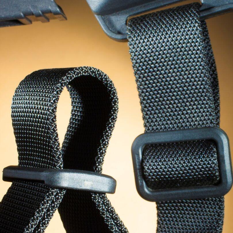 Buckles & Fasteners