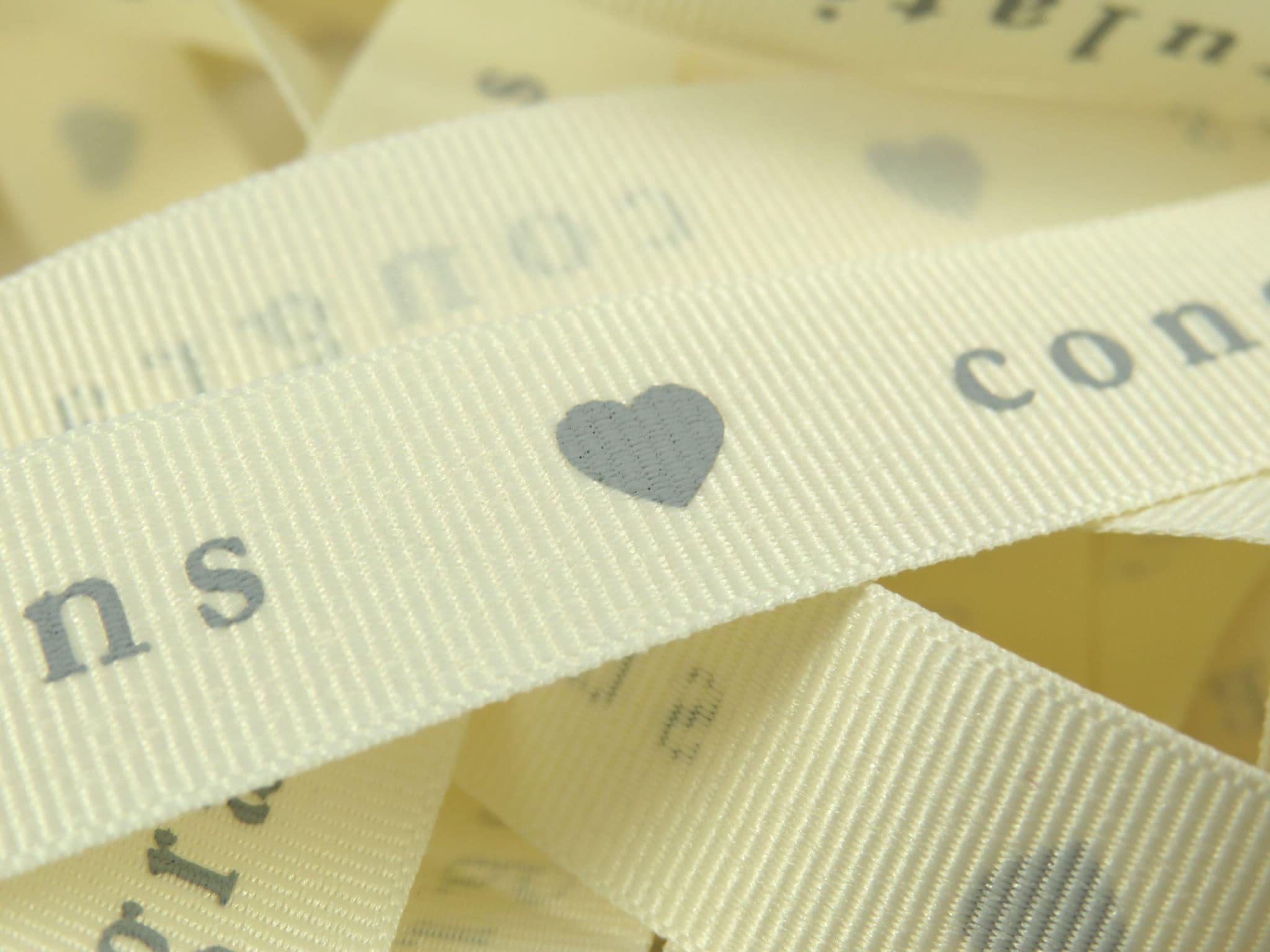 15mm Grey Congratulations & Heart Print - Berisfords