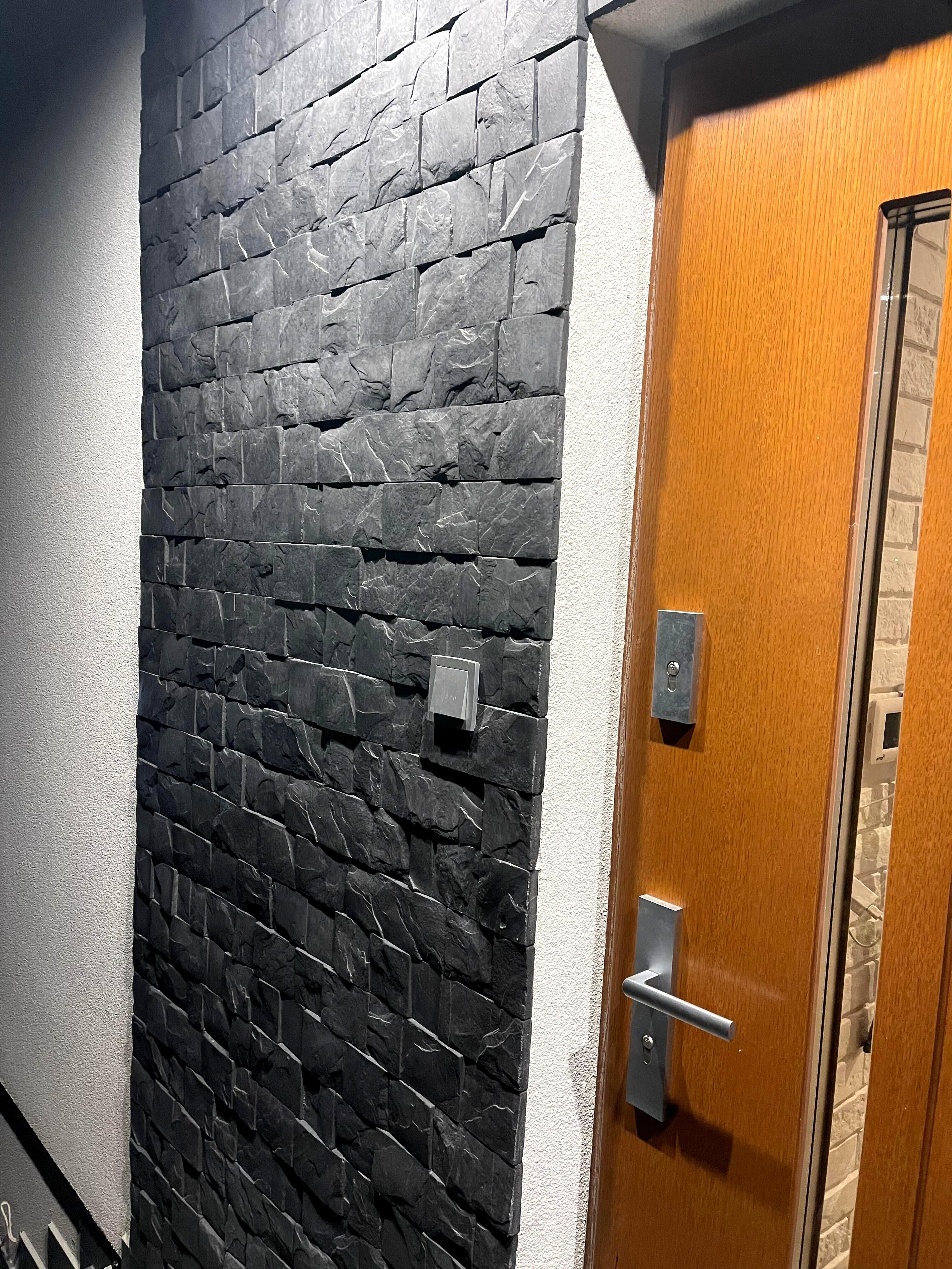 Unleash the allure of stone cladding. Elevate your curb appeal with ...